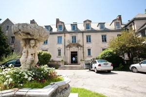 The 100 Largest Historic Homes In The US