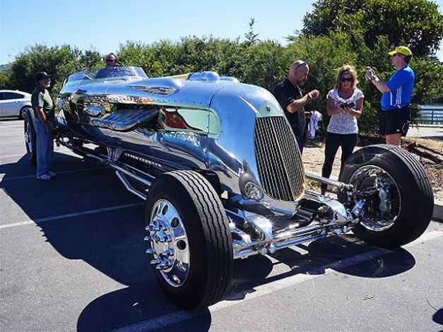 1,600 HP Packard Royal Streamliner Gives the Bugatti Chiron Some ...