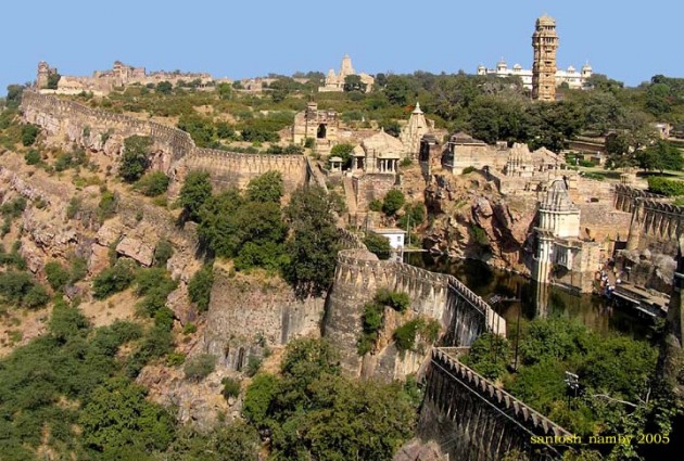 20 of the Most Insane Castles From Around the World