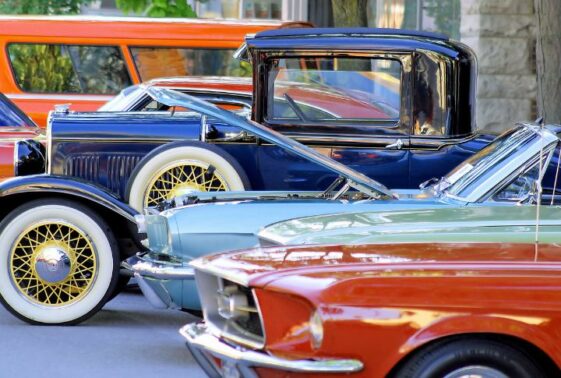 The 15 Coolest Vintage Cars With Wide Wings - Worthly