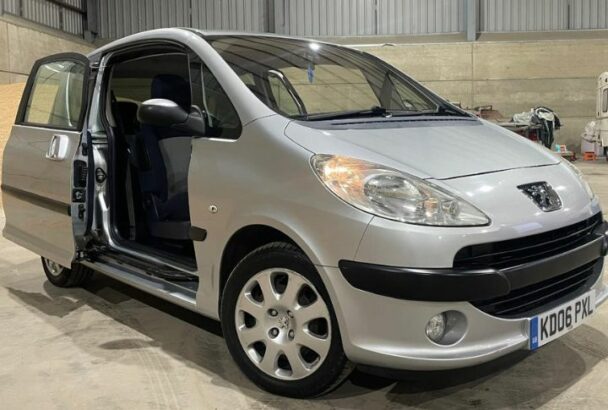 15 Strange Car Door Designs That Make a Statement - Worthly