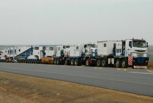 Inside the World’s Largest Semi Truck Ever Built - Worthly