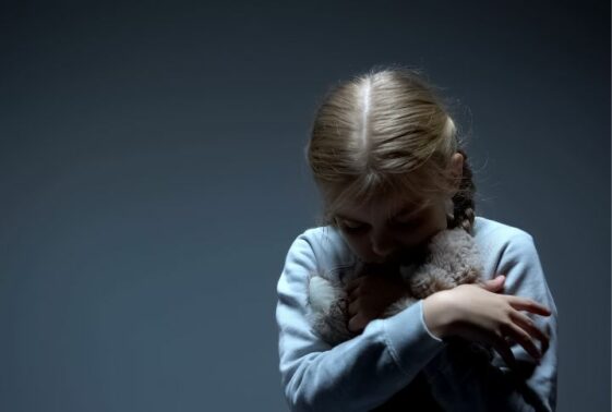 15 Ways Growing Up Without a Father Shapes a Child's Life - Worthly