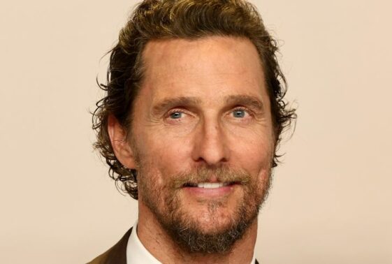 15 Celebrities Who Drive Iconic Vintage Cars - Worthly