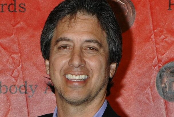 How Much Do These TV Legends Earn From Reruns Each Year? - Worthly