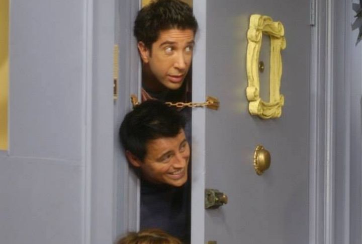 15 Hidden Secrets in Your Favorite TV Shows You Never Noticed - Worthly