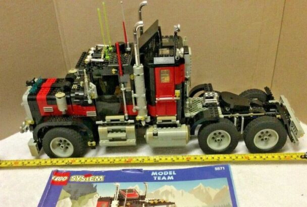 15 Rarest and Most Valuable LEGO Cars Ever - Worthly