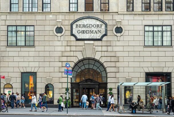 24 Luxury Stores Shaping America's High-End Retail Scene - Worthly