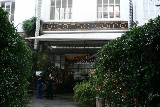 24 Luxury Stores Shaping America's High-End Retail Scene - Worthly