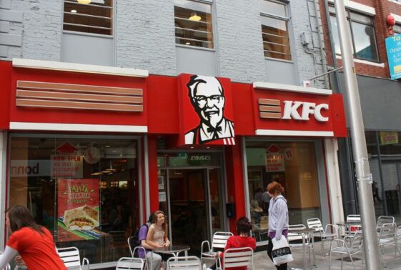 The 15 Most Profitable Fast Food Chains by Annual Revenue - Worthly