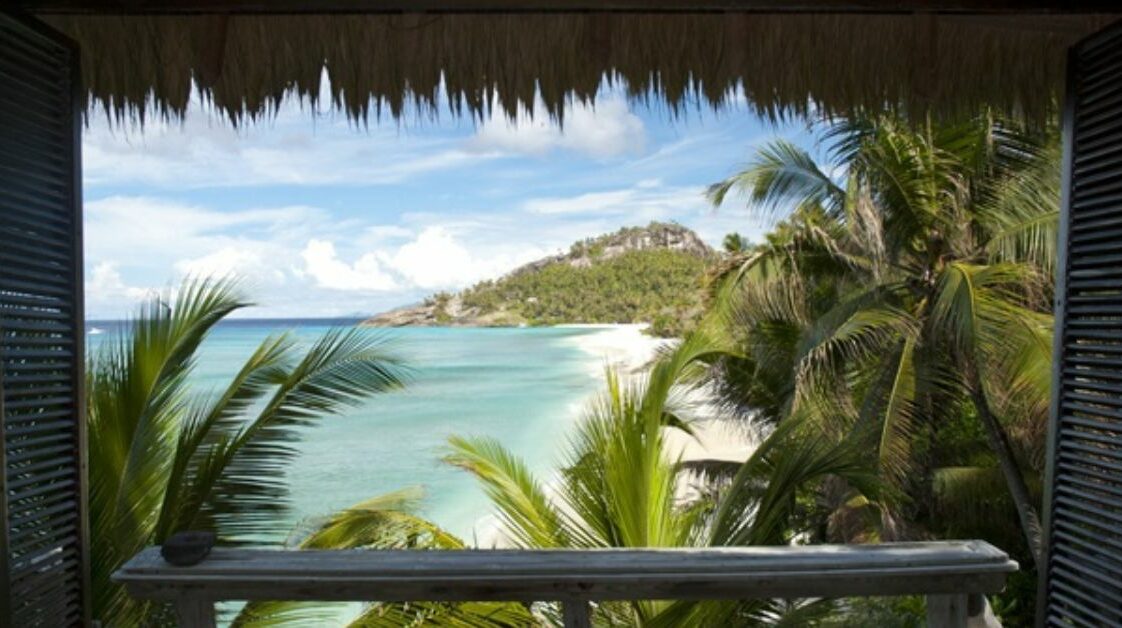 50 Beach Fail Photos That Had Us Rolling - Worthly