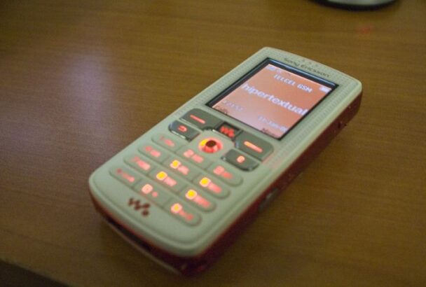 10 Classic Phones Collectors Love for Their Nostalgic Value - Worthly