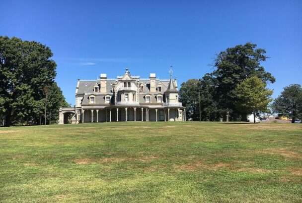 A Peak Into The Gilded Age Mansions That Defined The 19th Century - Worthly