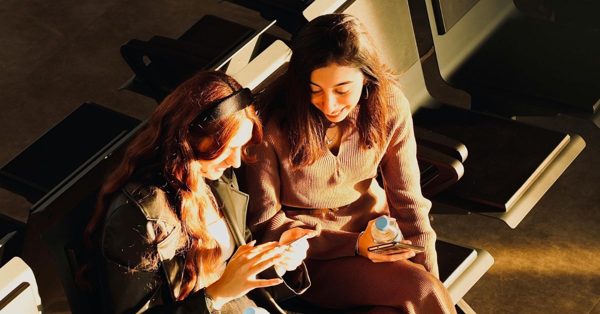 10 Things To Do During A Layover To Pass The Time - Worthly