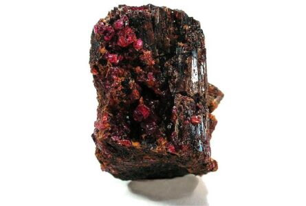 10 Reasons Why Kyawthuite Is The Most Special Gemstone In The World ...