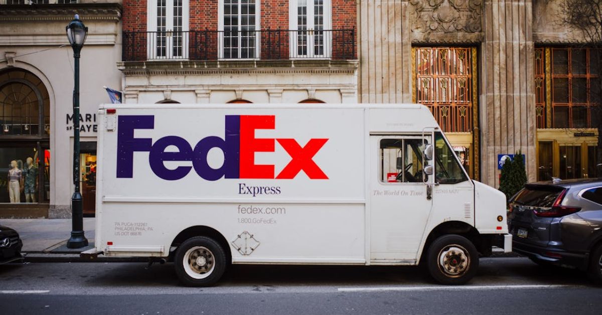 How FedEx Cuts Are Reshaping Online Fashion Shipping - Worthly