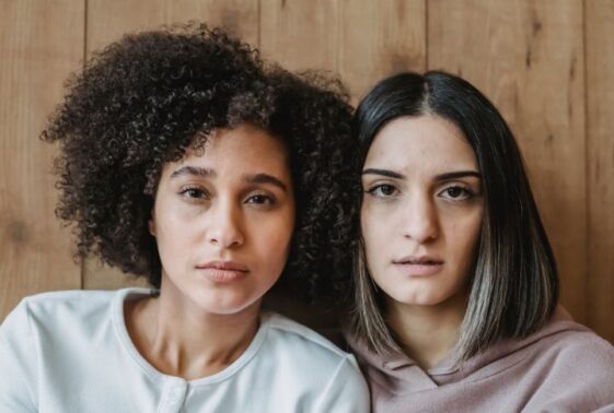 20 Ways To Be The Kind Of Friend People Hold Onto Forever - Worthly