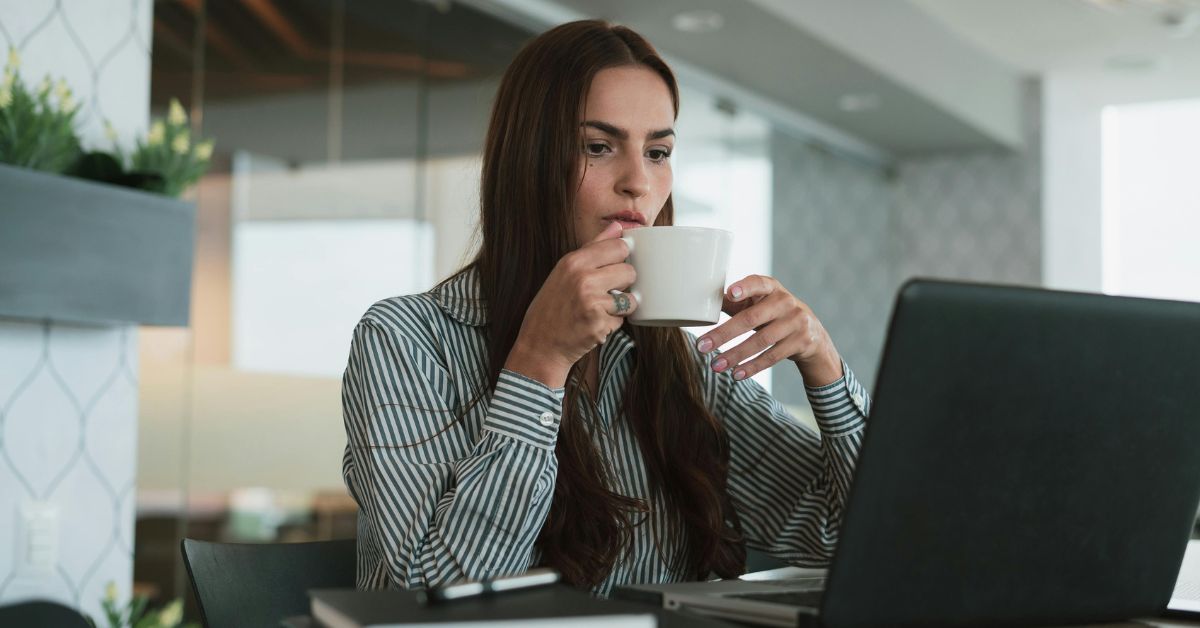 Miserable Employees Don’t Always Complain, But They Do These 20 Things ...