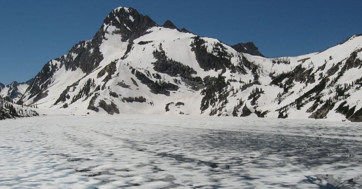 15 Breathtaking Idaho Spots More Peaceful Than Yellowstone - Worthly