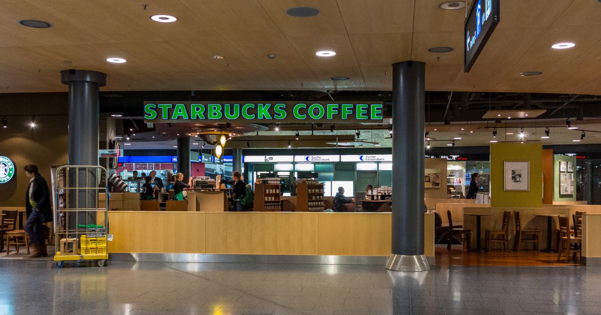 15 Fast Food Chains That Cost More Than You'd Expect - Worthly